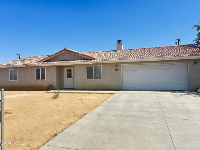 8570 Oleander Avenue