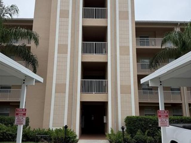 8570 Kingbird Loop Apt 546, Estero, FL 33967