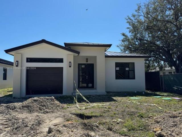 8570 SW 198th St, Cutler Bay, FL 33189