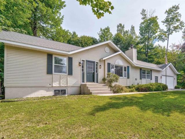 8570 W 6th St, Manistique, MI 49854