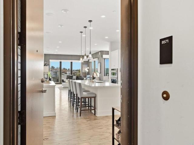 8571 Aspect Dr, San Diego, CA 92108 | MLS #PTP2602