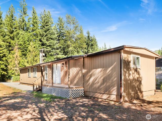 8571 Golden Valley Drive