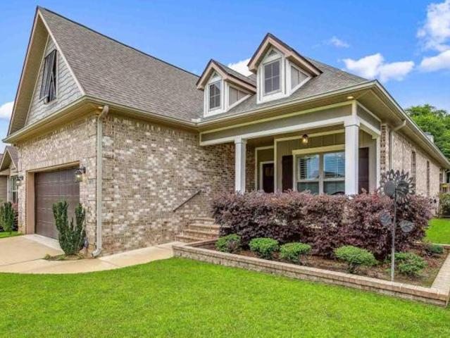 8572 Salt Grass Dr W, Pensacola, FL 32526