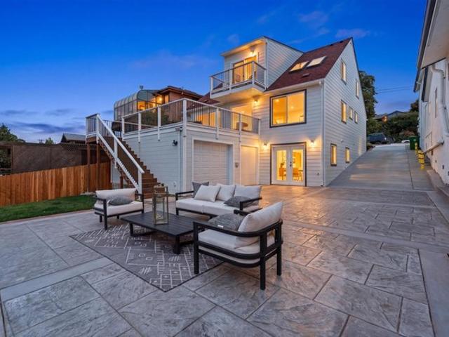 857 Balra Dr, El Cerrito, CA 94530