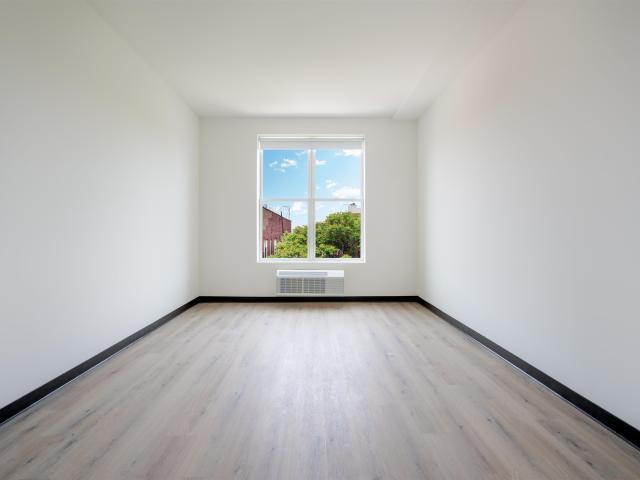 857 Bergen Ave # 307