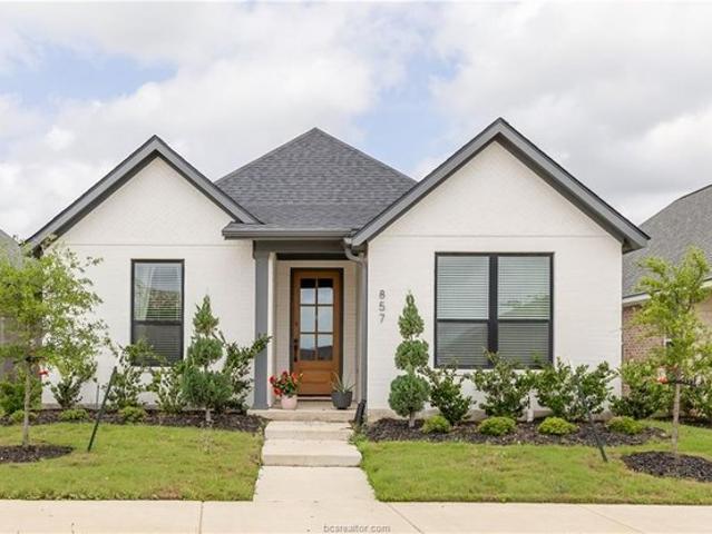 857 Double Mountain Rd, College Station, TX 77845