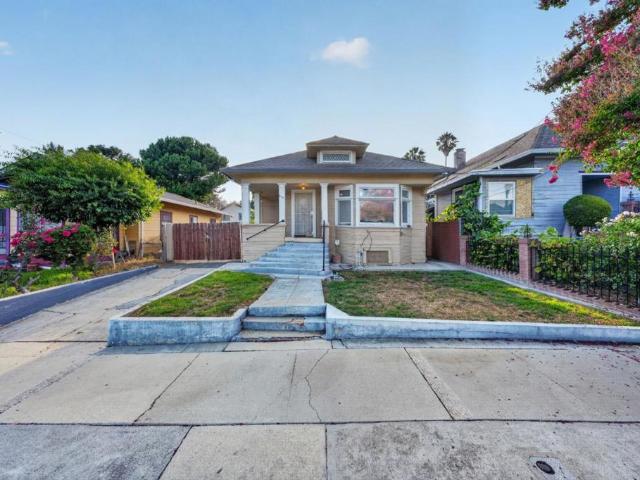 857 Delmas Avenue