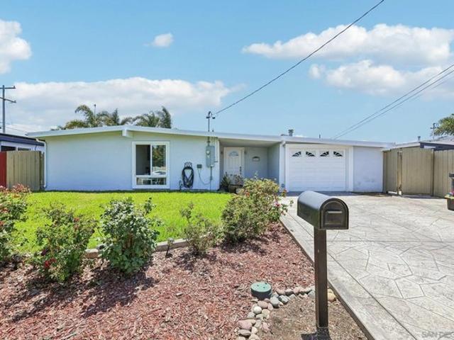 857 Holly Ave, Imperial Beach, CA 91932