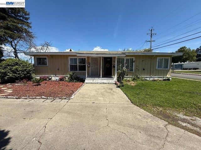 857 Longwood Ave, Hayward, CA 94541