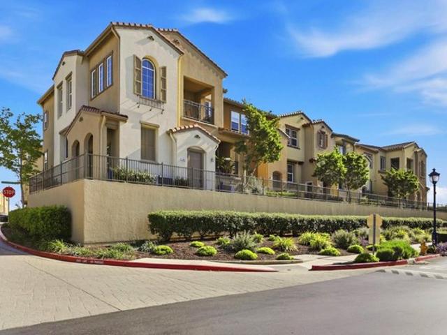 857 Luz Del Sol Loop, Milpitas, CA 95035
