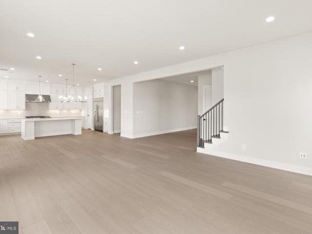 857 N Manchester St, Arlington, VA 22205 | MLS #VAAR2070 | Compass