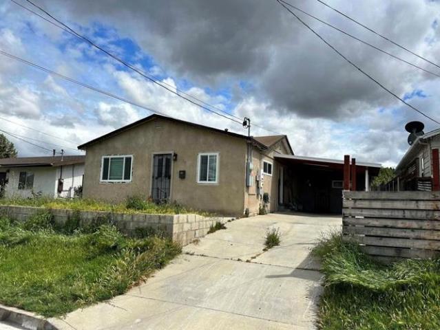 857 W Renette Ave, El Cajon, CA 92020