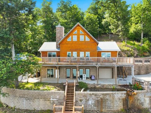 857 Wilderness Dr, Mooresburg, TN 37811