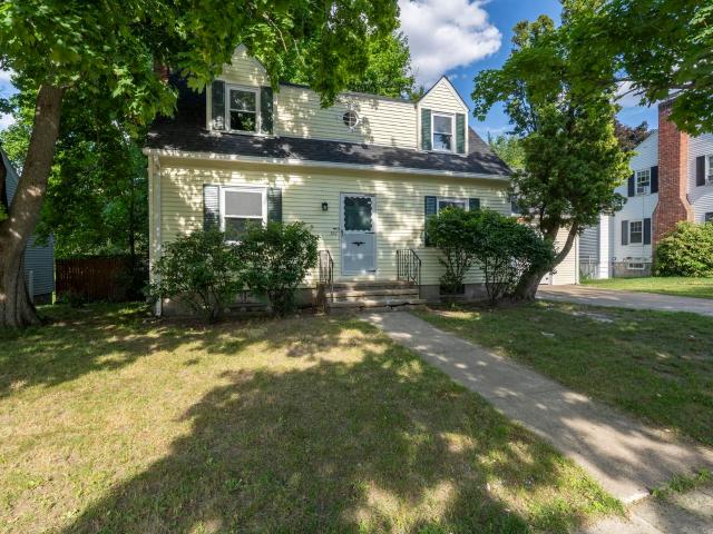 857 Union Street