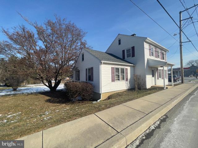 857 Village Rd, Lancaster, PA 17602 | MLS #PALA2079 | Compass