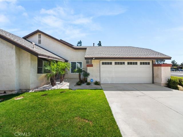8584 Sandalwood Court