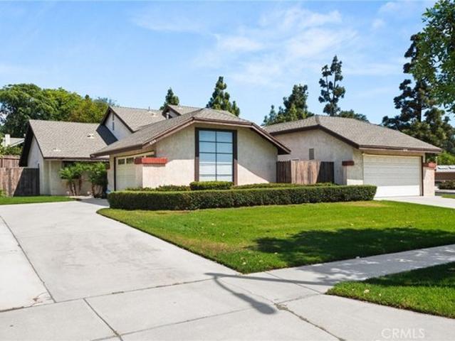 8584 Sandalwood Ct, Rancho Cucamonga, CA 91730
