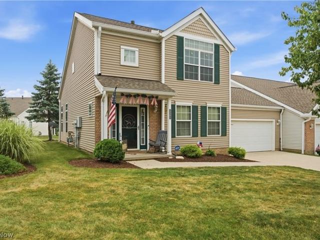 8585 Mandell Dr, Macedonia, OH 44056