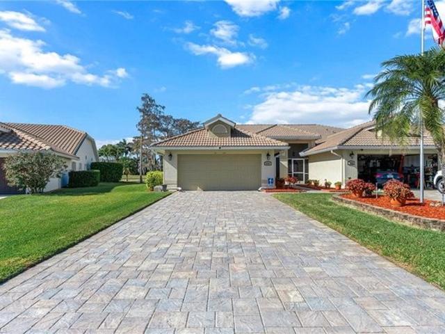 8586 Mustang Dr Unit 25, Naples, FL 34113