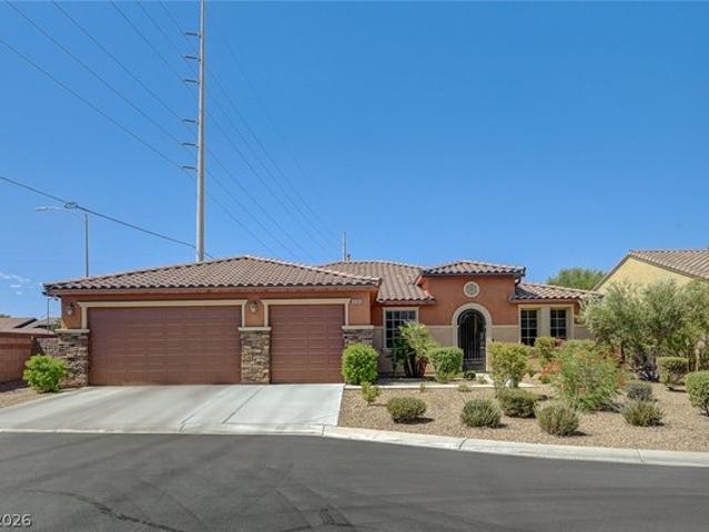 8586 Monument Lake Ct, Las Vegas, NV 89113