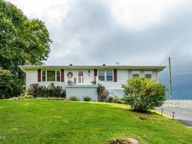 8589 Reedy Creek Rd, Bristol, VA 24202