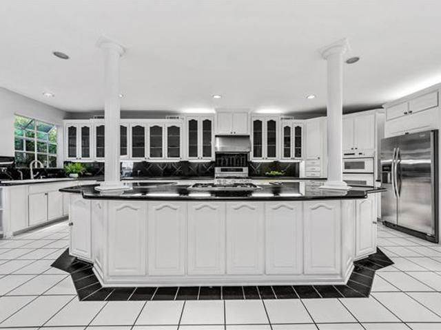 8580 Abrams Rd, Dallas, TX 75243