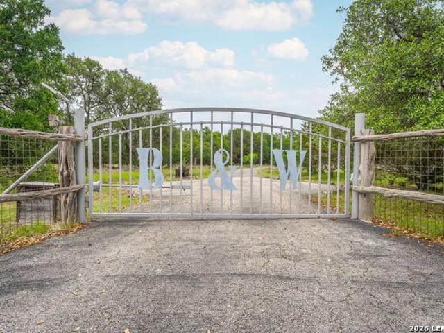 8580 Spring Branch Rd