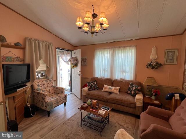 8581 N Longboat Way