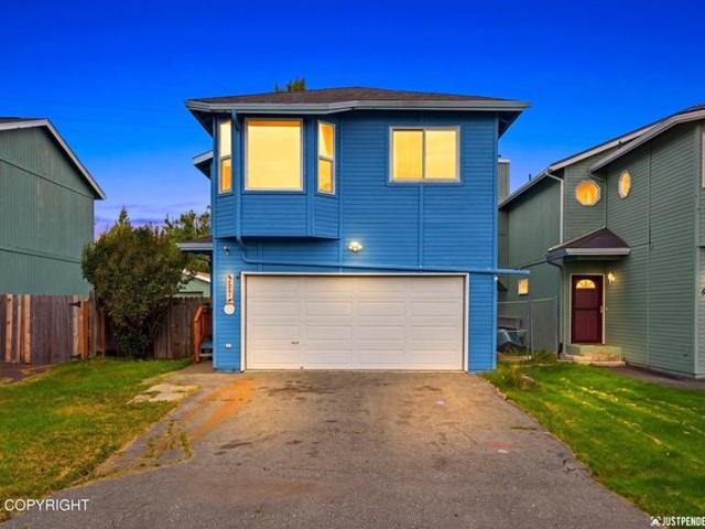 8581 Brookridge Dr, Anchorage, AK 99504