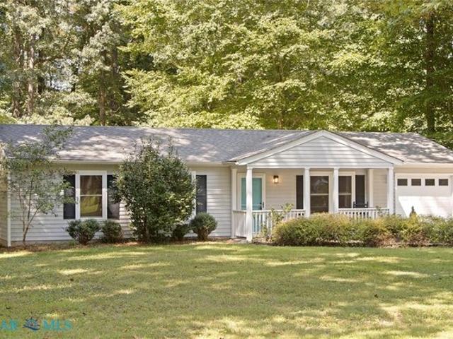 8581 Poplar Springs Dr, Gloucester, VA 23061