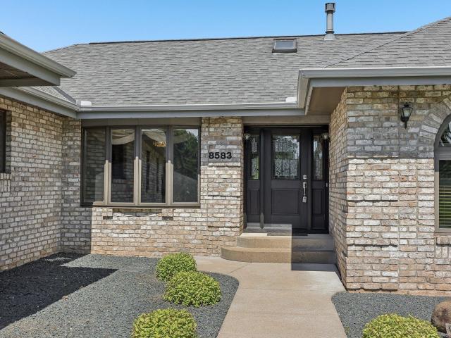 8583 Bower Path