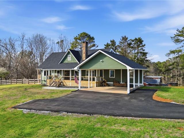 858 Honeysuckle Ln, Temple, GA 30179 | MLS #7730 | Compass