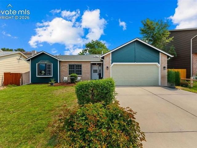 858 Hubbell Dr, Colorado Springs, CO 80911