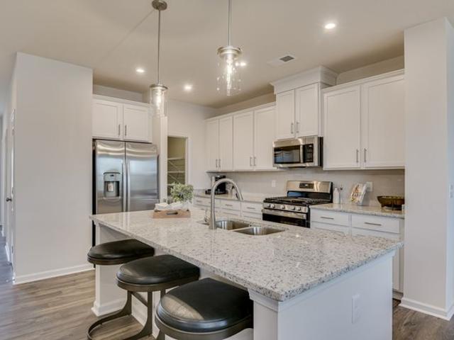 858 Oak Valley Dr, Blythewood, SC 29016