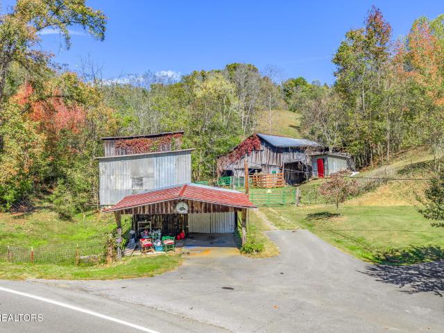 858 N Shiloh Rd