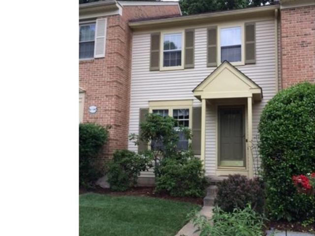 858 Stockbridge Dr, Hockessin, DE 19707