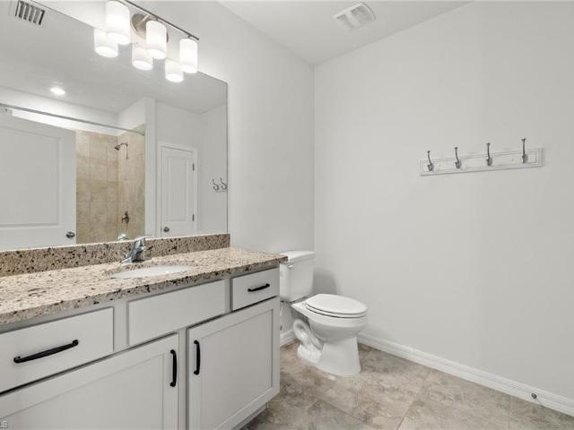 858 Rue Labeau Cir, Fort Myers, FL 33913 | MLS #226015