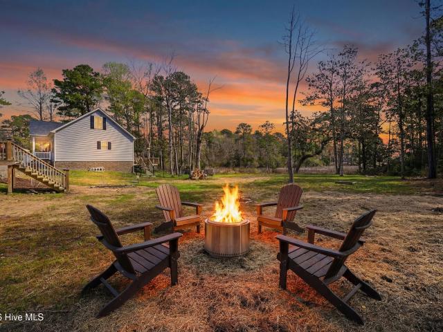 858 Wildwood Circle