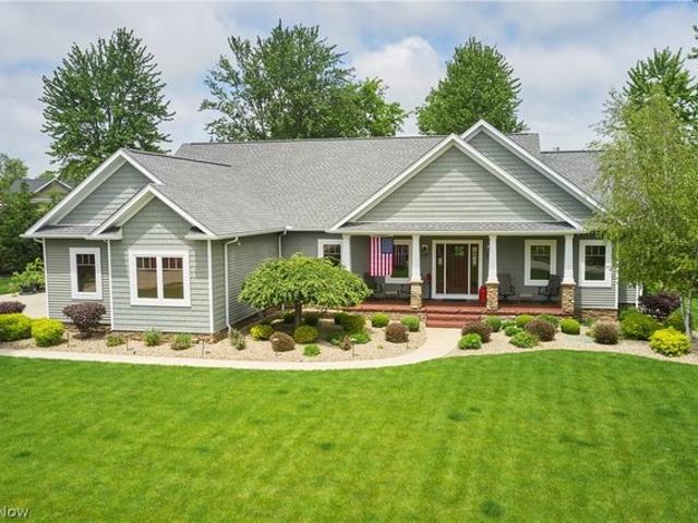 8595 Virginia Dr, Westfield Center, OH 44251