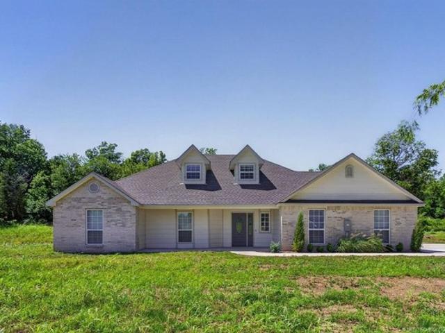 8590 E State Highway 20, Claremore, OK 74019