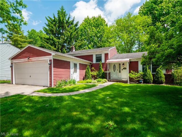 8590 Fairlane Drive