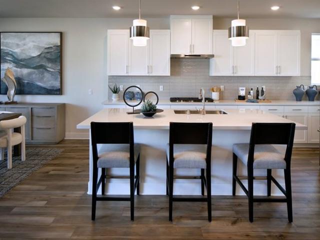 8590 Toyon St, Chino, CA 91708