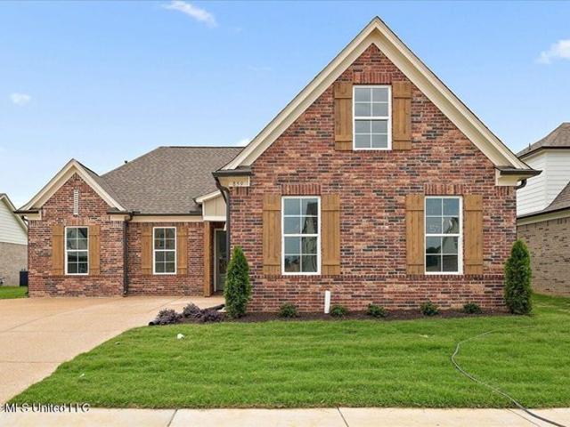 859 Coahoma Ct, Nesbit, MS 38651