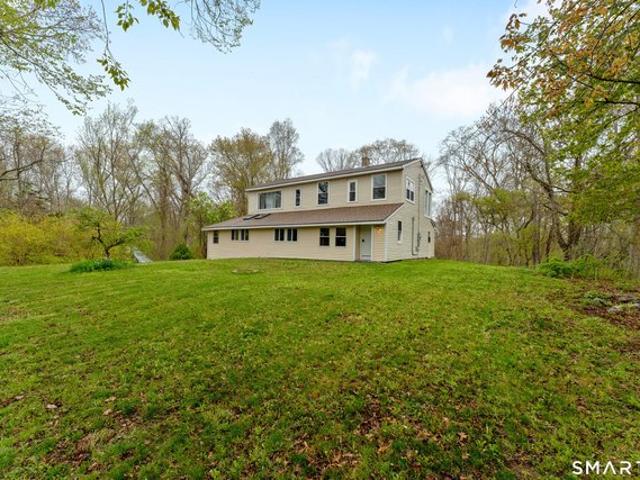 859 Ekonk Hill Rd, Voluntown, CT 06384