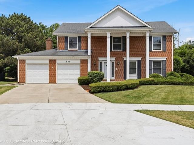 859 Evergreen Ave, Glen Ellyn, IL 60137