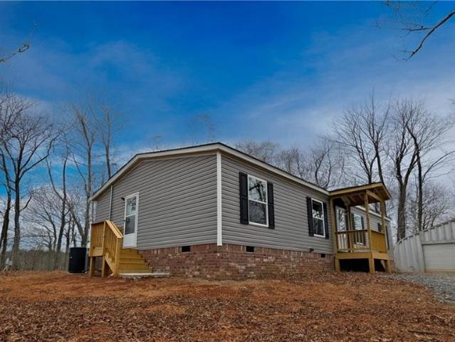 859 Mountain Ridge Drive