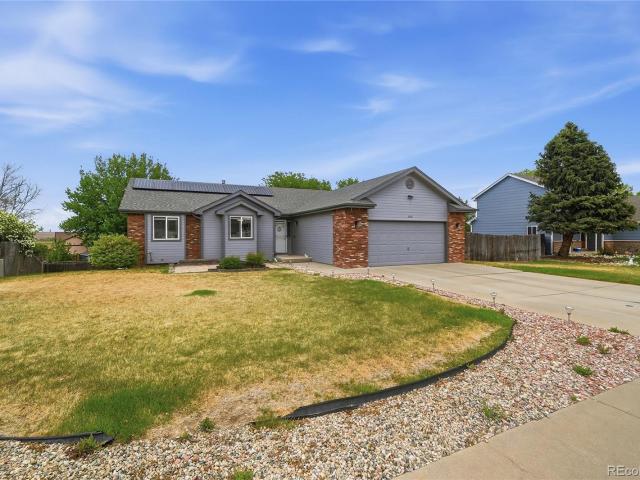 859 N 7th Street