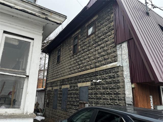 859 PARK Avenue