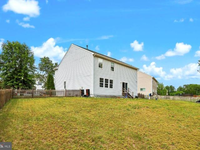 859 Woodcrest Loop