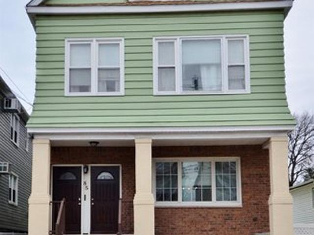 85 87 W 4th St, Bayonne, NJ 07002